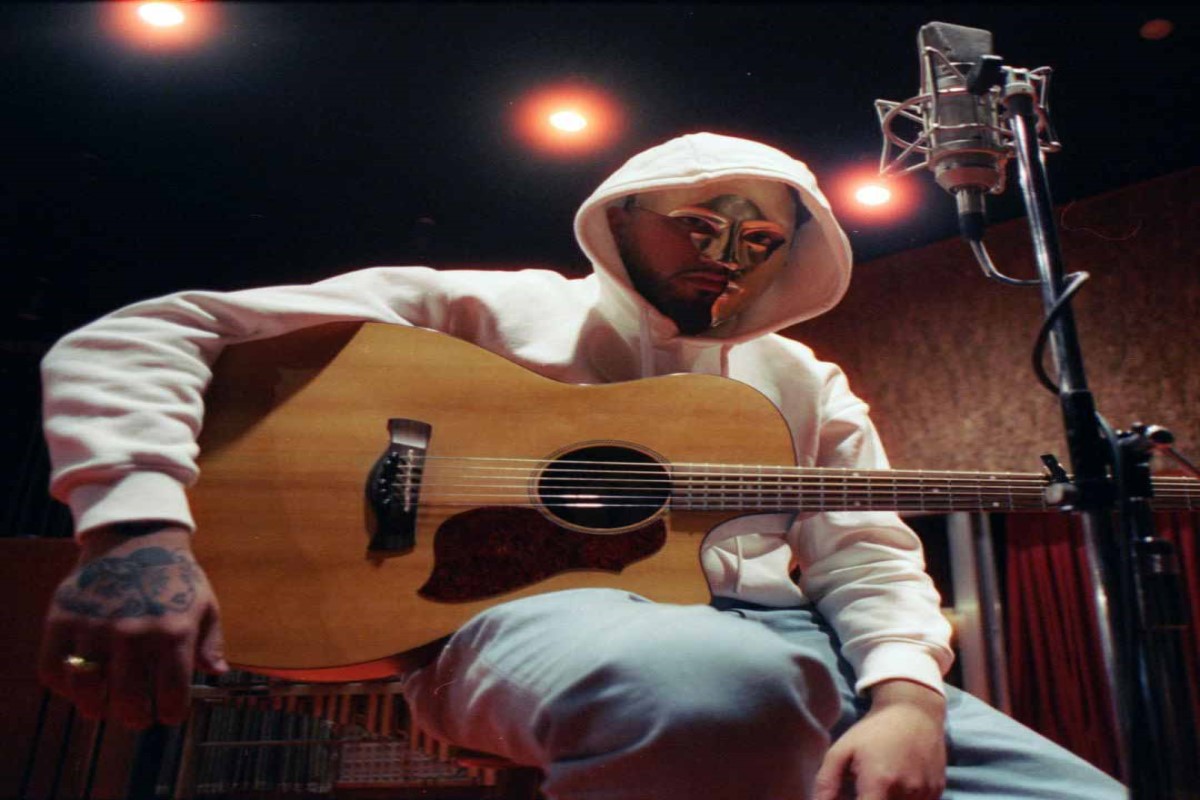 Στίχοι – Lyrics: Sicario – Ίσως Magic FM 98,2